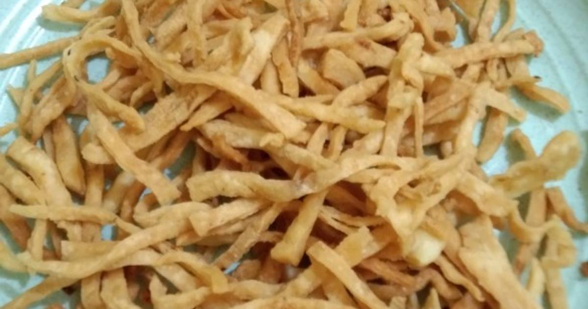 Resep Stik Bawang Pedas Gurih oleh Dapurnya Marine's🍳 - Cookpad