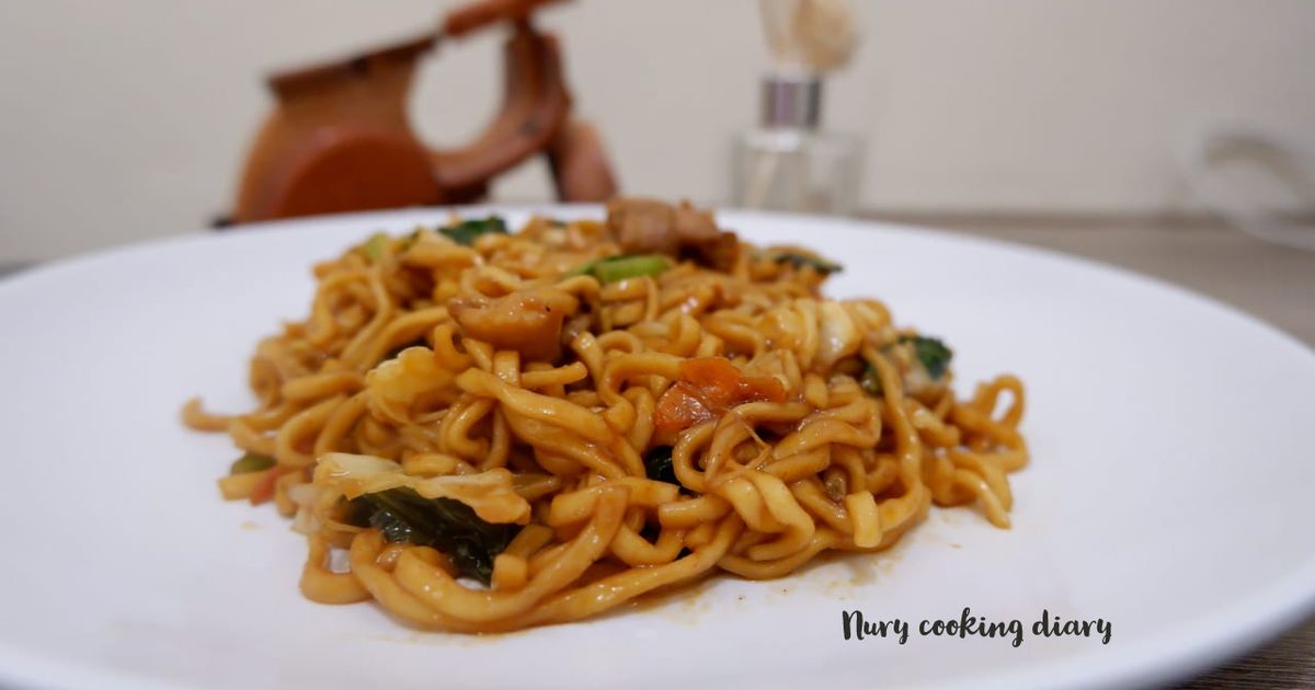 Resep Bakmi Goreng Ayam oleh Nury cooking diary - Cookpad