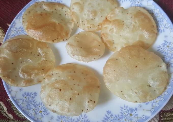 CHAUSELA chawal ke atte ki puri Recipe by Madhvi Jogia - Cookpad