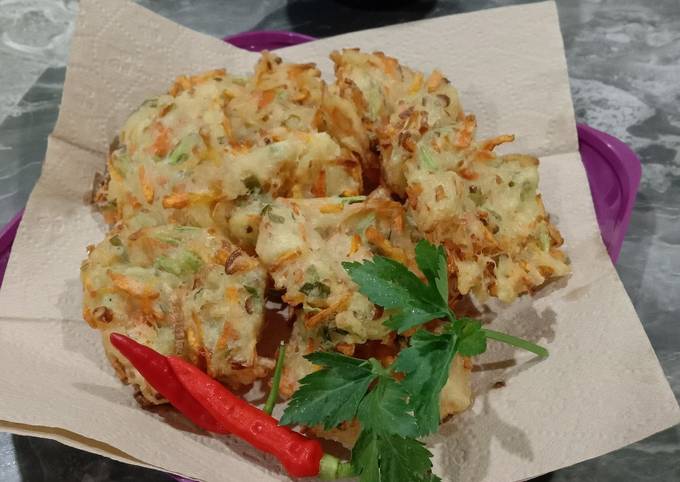 Resep Bakwan Sayur oleh Een Nuraeni - Cookpad