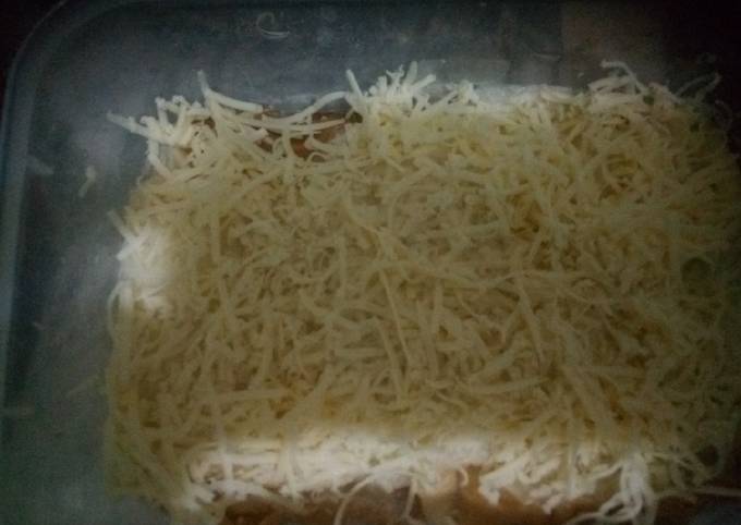 Resep Stup roti tawar tabur keju oleh Indry Ndut - Cookpad