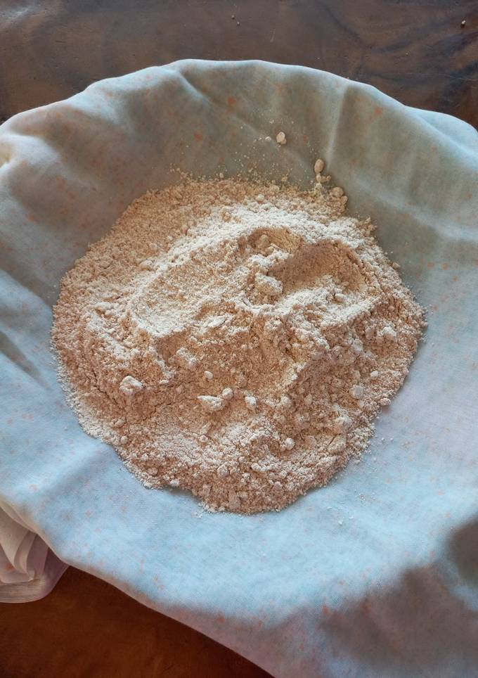 Resep Tepung Beras Merah Home Made oleh Binti Sae - Cookpad