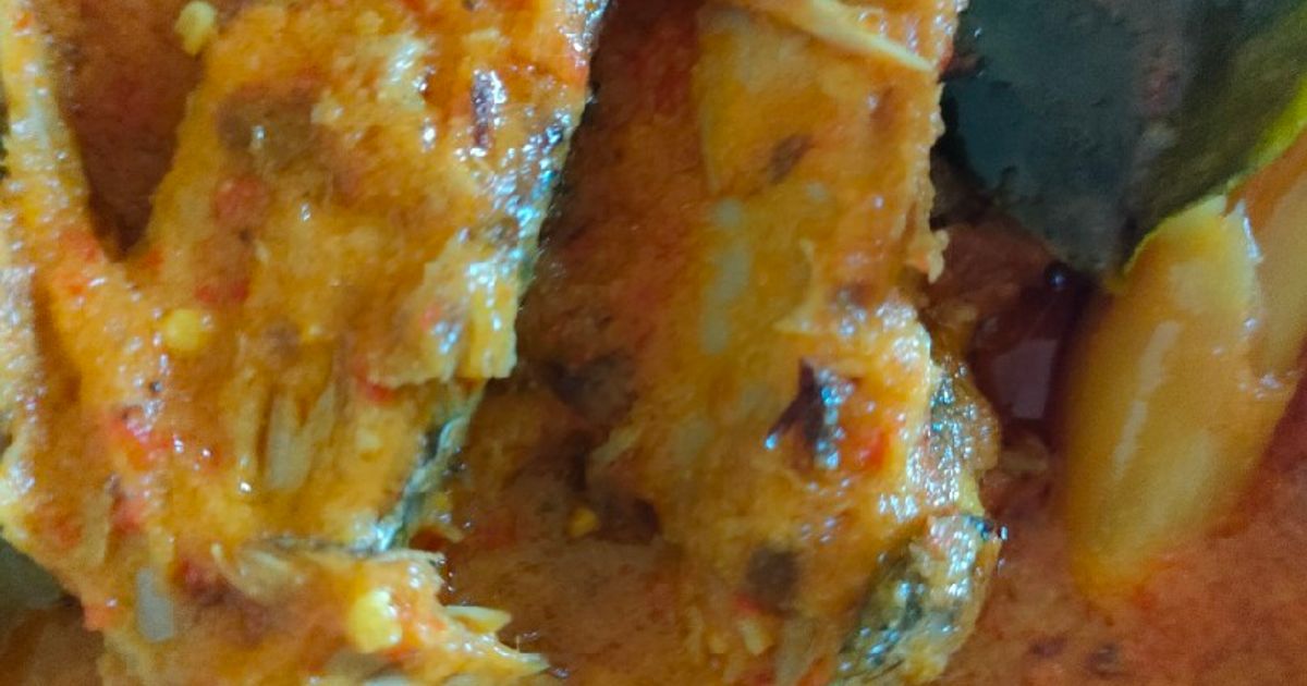 Resep ikan tongkol tuna bumbu kuning rumahan enak dan mudah - Cookpad