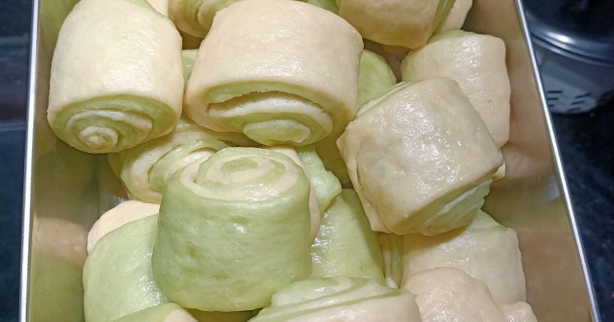 Pandan Layers Steam Bun Recipe by Ruth Kitchen - Cookpad