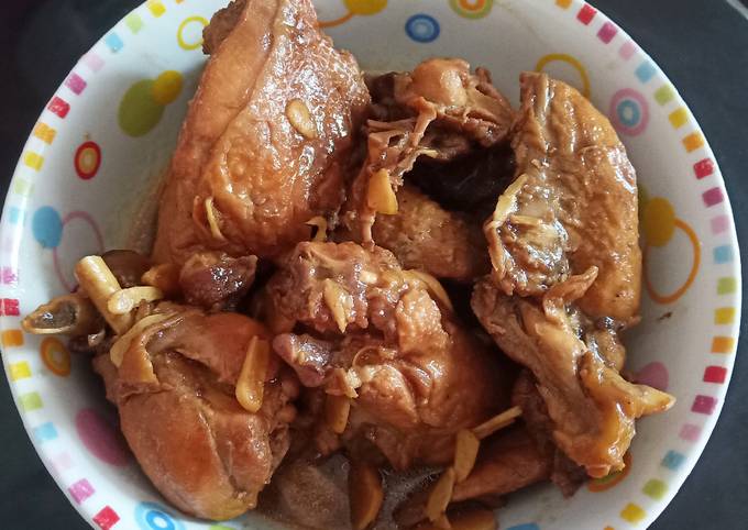 Resep Ayam Pallu Camba (Ayam Masak Asam) oleh Nur Ekayanti - Cookpad