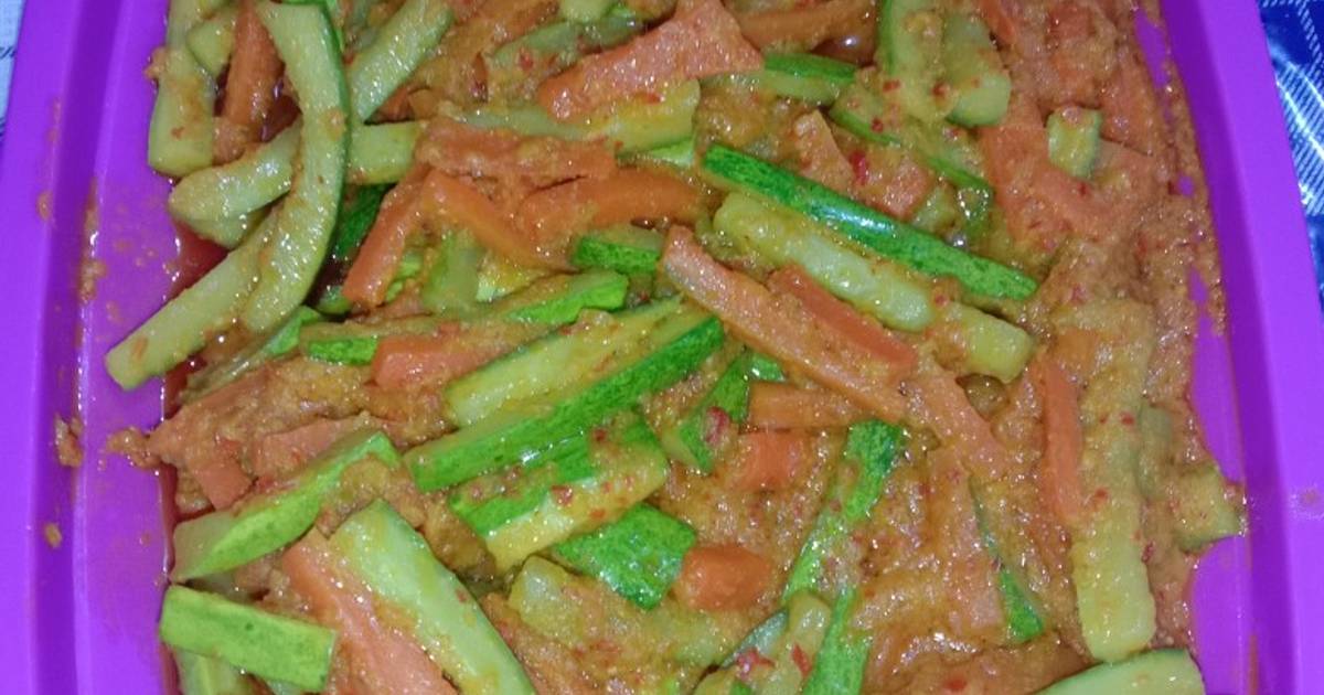 Resep Acar Kuning Timun dan Wortel 🥕 oleh Viaaelga - Cookpad