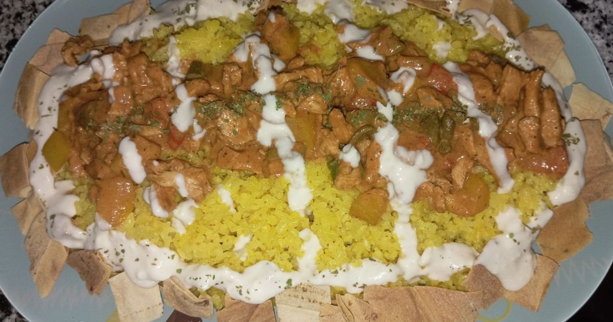 Shawarma Fatteh (Another Way) 😋 Recipe by Doaa - Cookpad