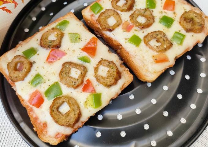 Pan Pizza Sandwich 🥪🥪 Recipe by Umme Ahmad - Cookpad