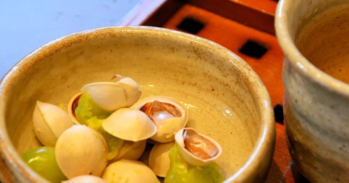 Microwave Gingko Nuts In An Envelope Recipe By Cookpad.Japan