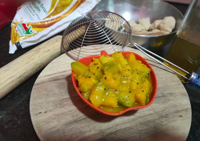 Sanchita Das দ্বারা আলু কুমড়ো চচ্চড়ি(aloo kumro chorchori recipe in ...