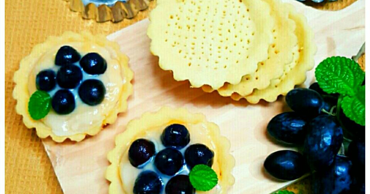 Resep Tarlet (Pie Mini) Anggur Hitam oleh Giacinta Permana - Cookpad