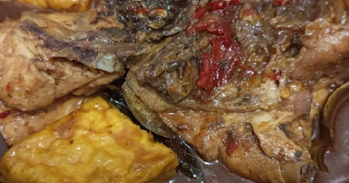 Resep Gulai ayam simple bumbu indofood oleh Evi Navisyah - Cookpad