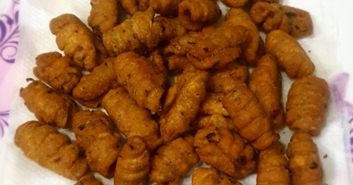 Suji Snacks Recipe by krishan kumar - Cookpad
