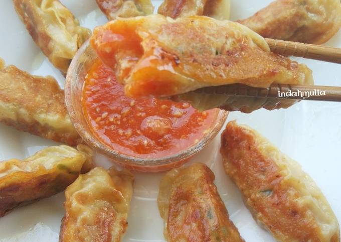 Resep Gyoza / Kuotie / Wotie Halal oleh Indah Mulia - Cookpad