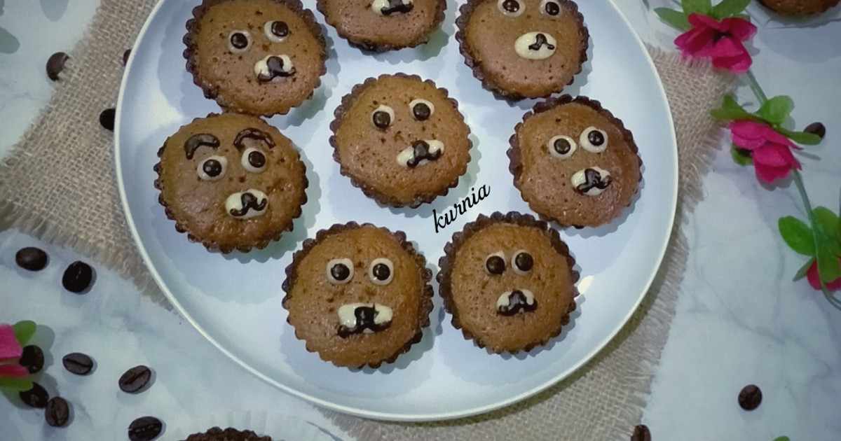 Resep Pie Kopi Dg Mocca Sponge Cake oleh Kurniasari - Cookpad