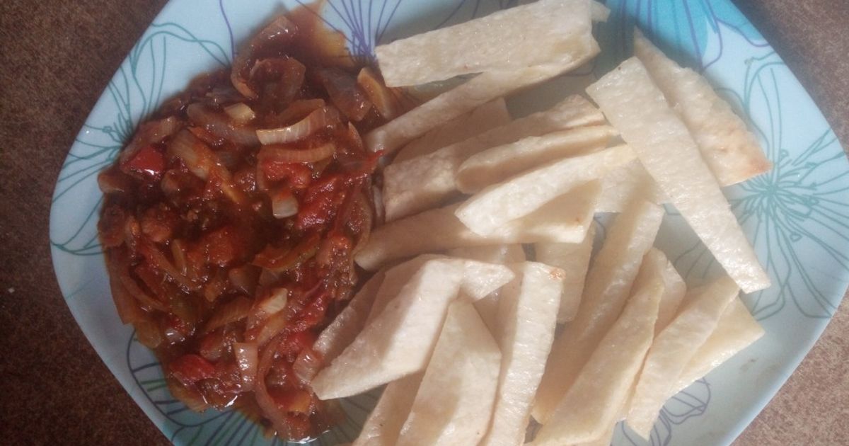Fried Yam With Sauce Recipe by Mimi's Cake and Snacks - Cookpad