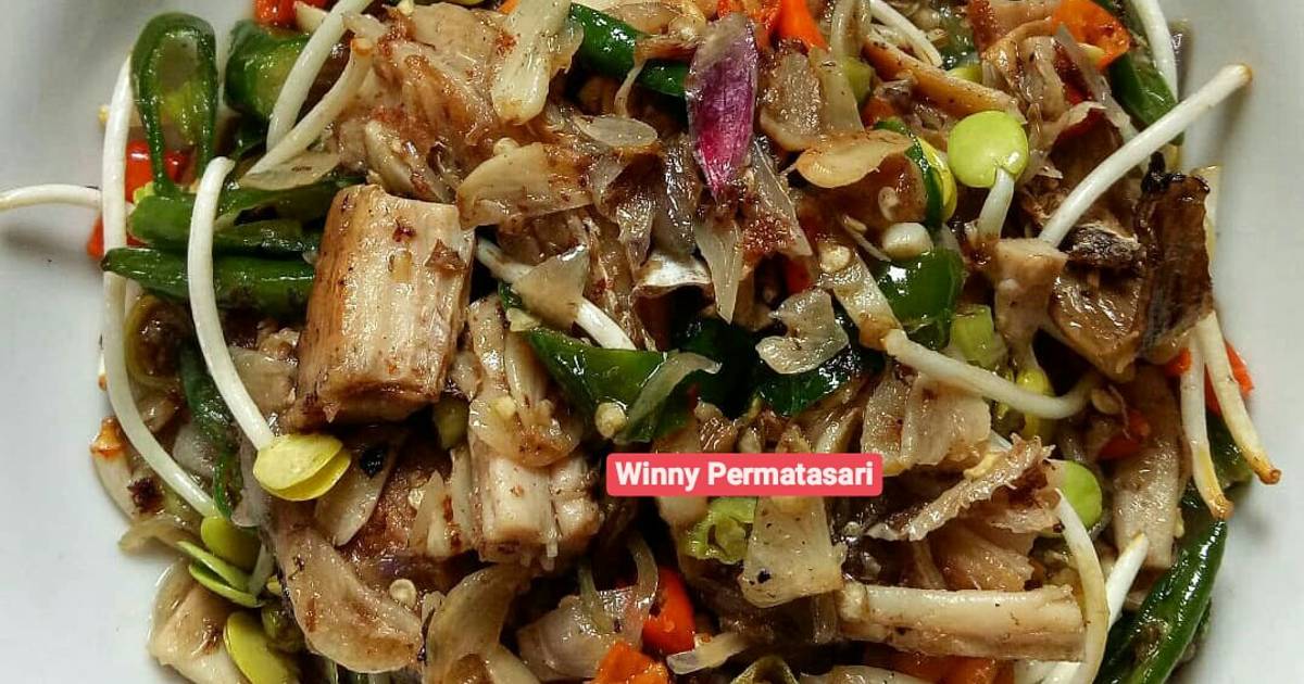 Resep Tumis Ikan Pe (Pari) Cabe Ijo oleh Winny Permatasari - Cookpad