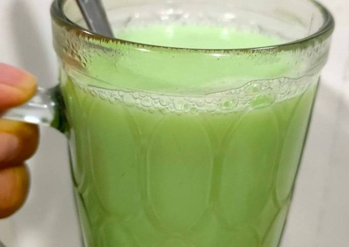 Resep Susu Kacang Kedelai dengan Pasta Pandan oleh Indri Nuzul - Cookpad