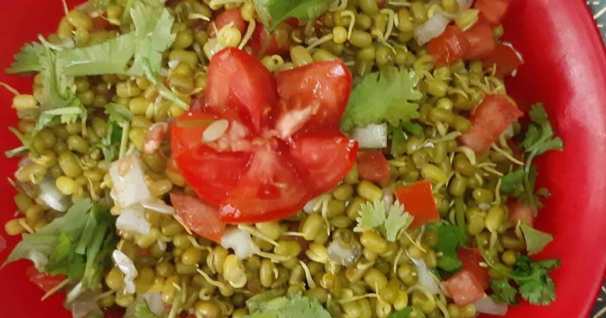 Moong Dal Sprouts Recipe by Upma Budhiraja Sweety - Cookpad
