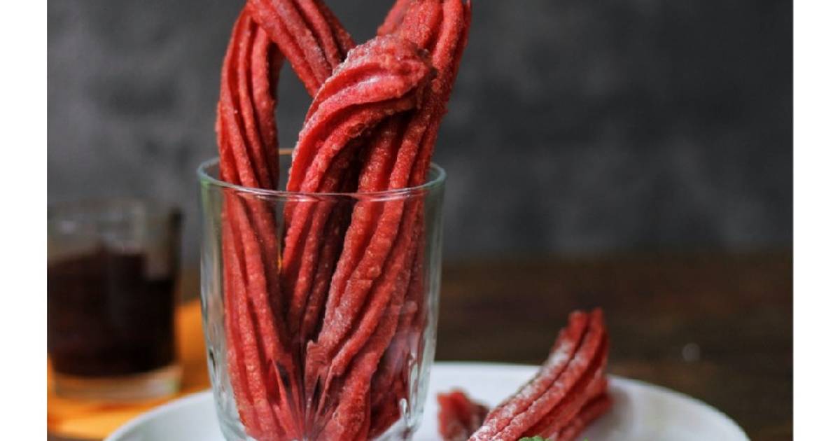 Resep Red Velvet Churros oleh Sherliana Juliani - Cookpad