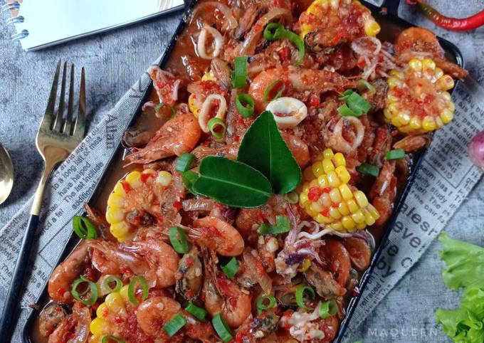 Resep Seafood Saus Padang Oleh Mama Queen Cookpad