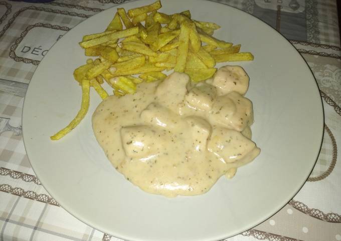 Pollo con salsa bechamel Receta de Patricia Lopez Cianca- Cookpad