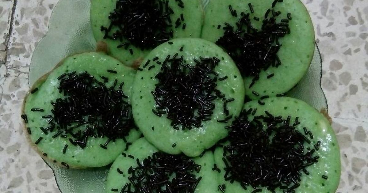 Resep Terang Bulan Mini Pandan Cokelat oleh Ina Zhafran Yoga - Cookpad