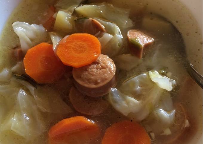 Resep Sup Kentang Wortel Sosis simple oleh jesica devi - Cookpad