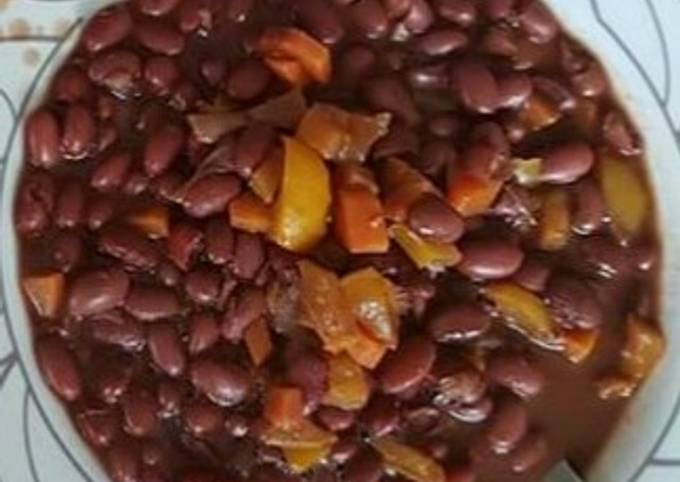 Stewed kidney beans Recipe by Isabella - Cookpad