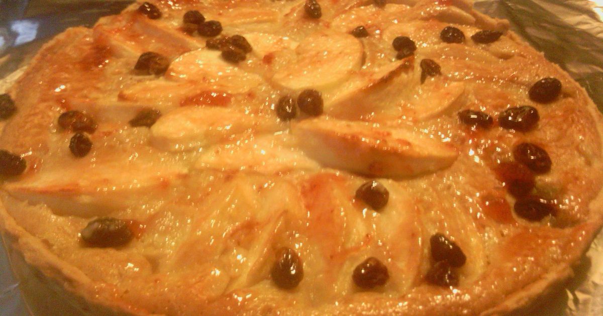 Sunshine's Cream Apple Tart Recipe By Brenda M. Castillo