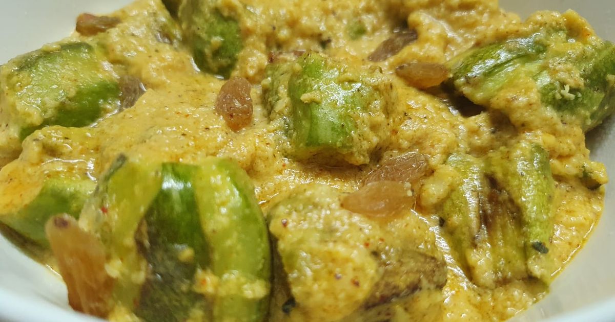 Parwal Malai Curry Recipe by Kumkum Chatterjee - Cookpad