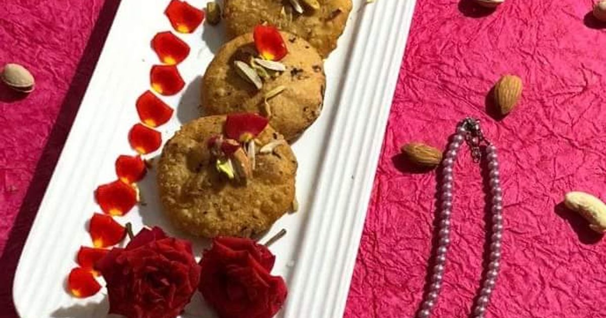 Rajasthani Mawa Kachori Recipe by Asifa Kouser - Cookpad