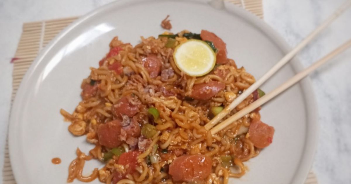 Resep Mie Nyemek oleh Novi Oppie Indriana - Cookpad