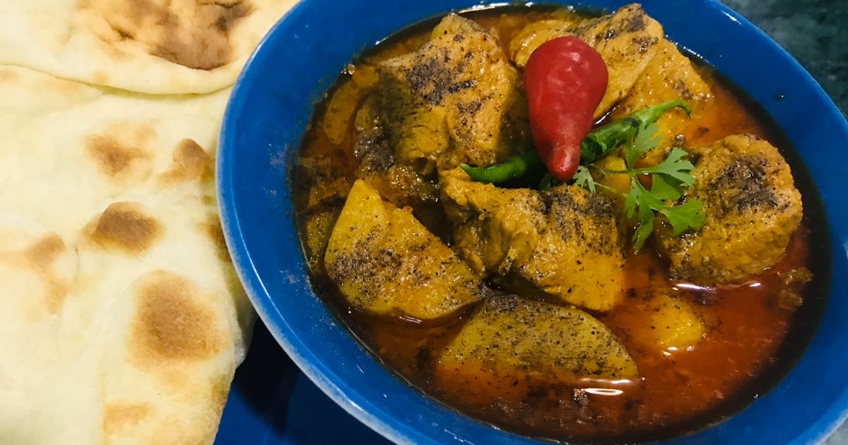 Chicken Aalo Recipe by Zobia Sajjad - Cookpad