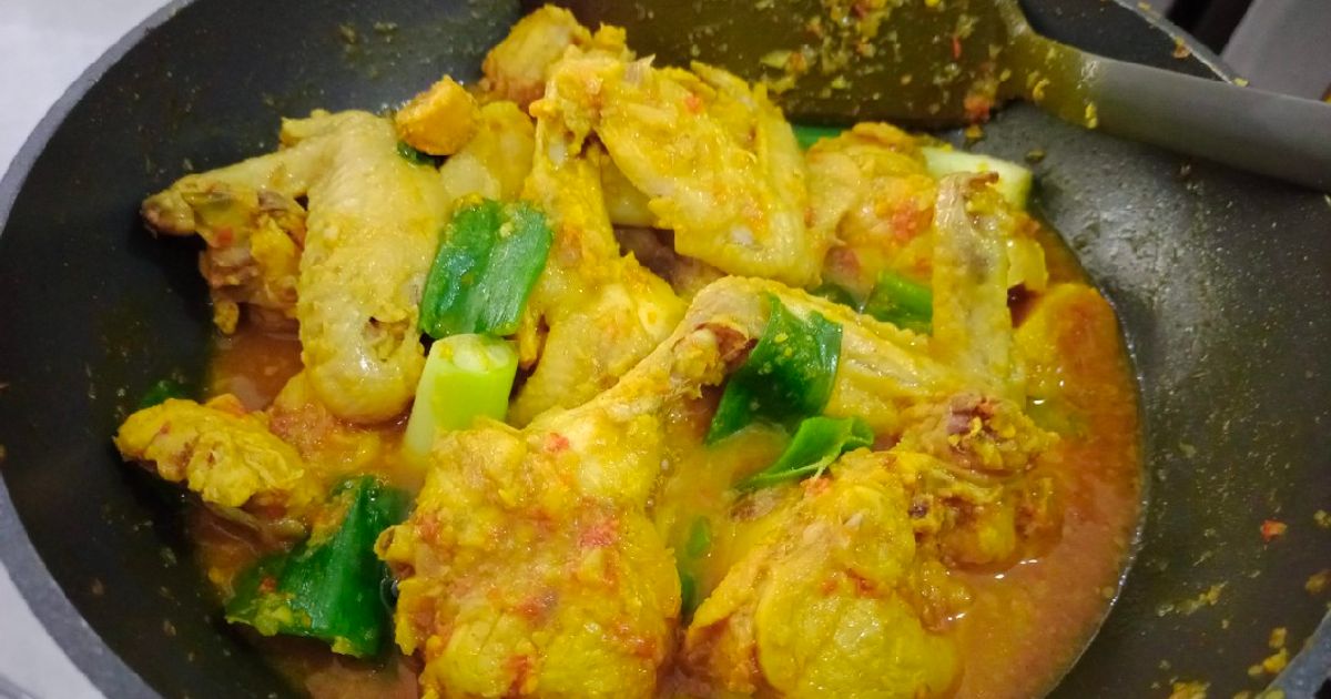 Resep Ayam Kuning Masak Pedas oleh Vhtree Ana - Cookpad