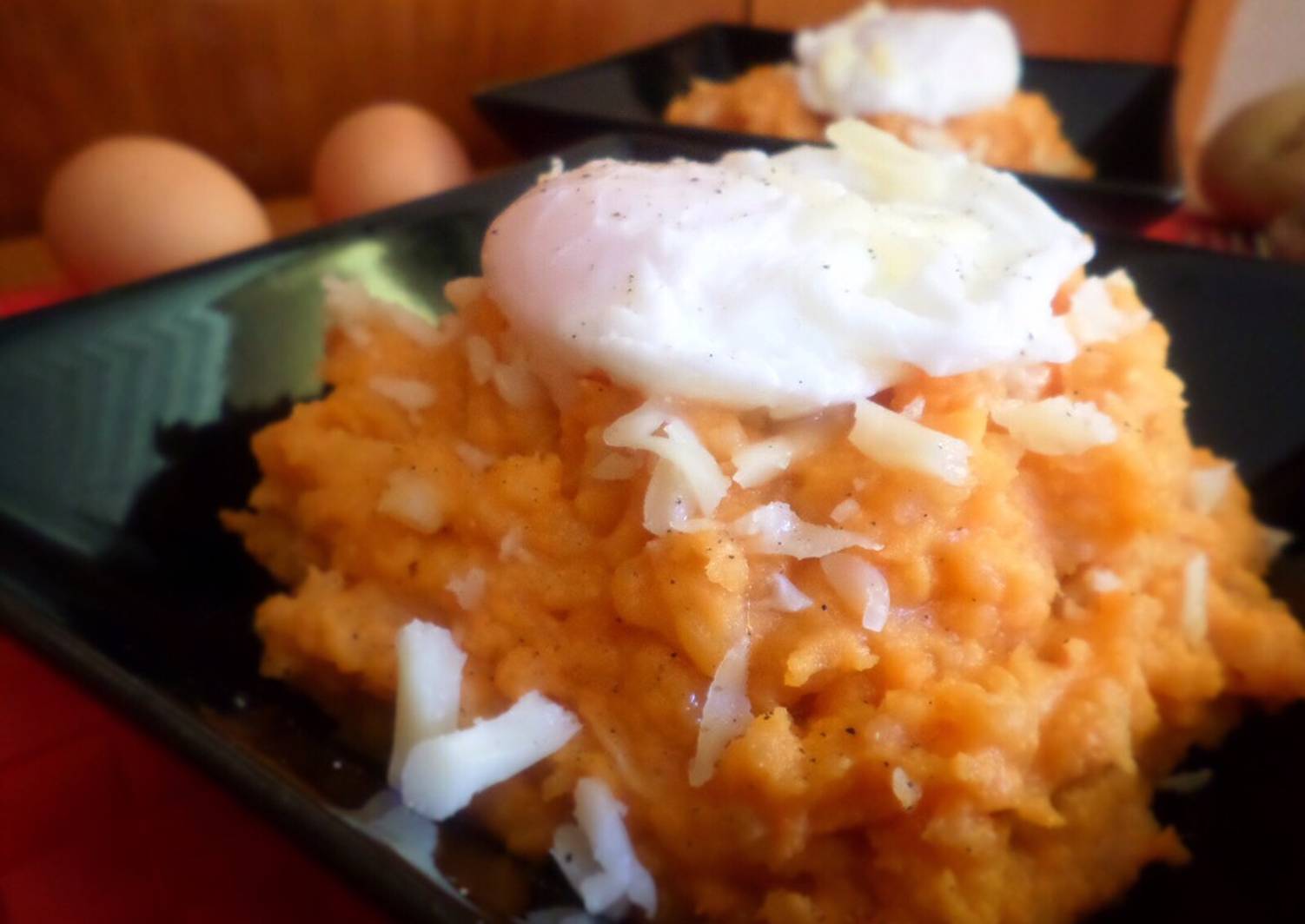 Puré de boniato con huevo poché Receta de Nuritmica.fit- Cookpad