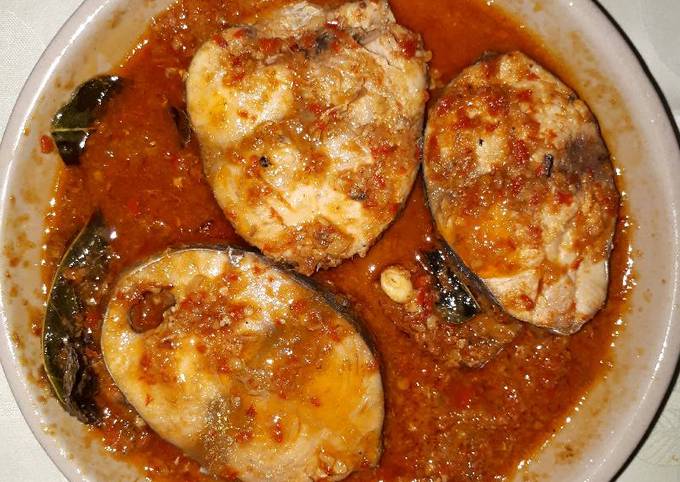 Resep Tongkol Bumbu Rujak Oleh Siti Yuningsih Cookpad