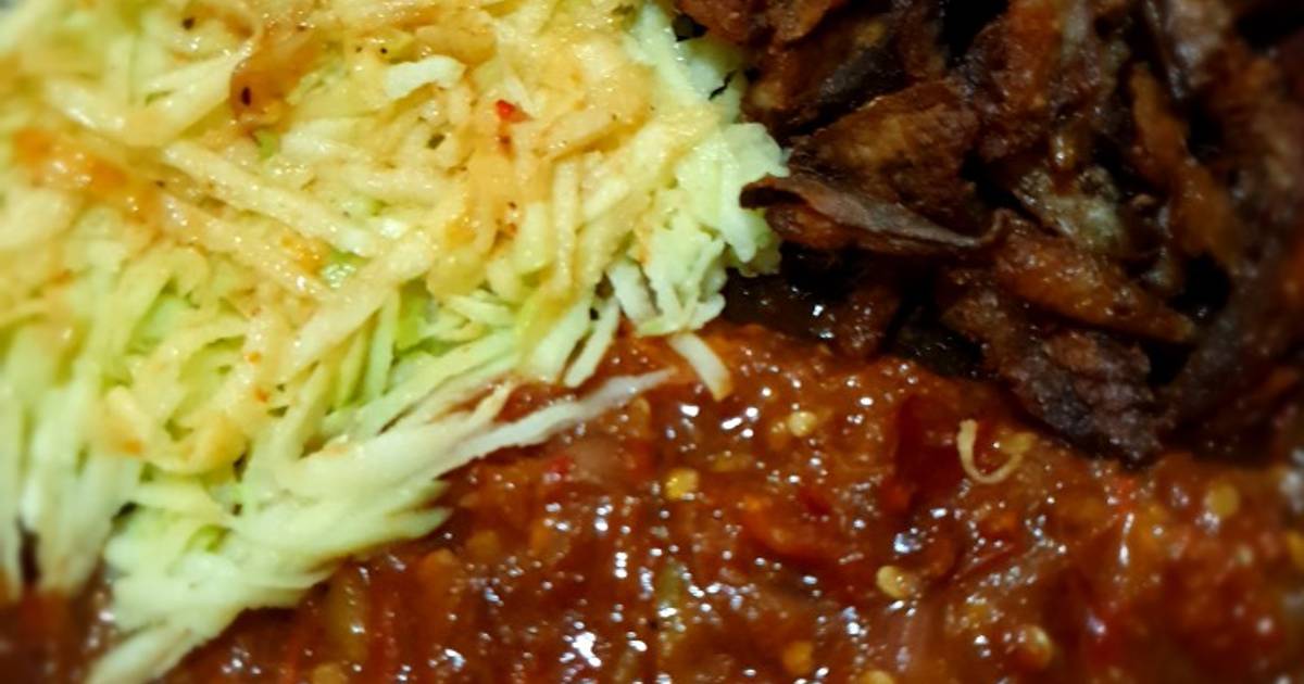 Resep Sambal Pencit / Sambal Mangga Muda oleh Dinda Mahasandi - Cookpad