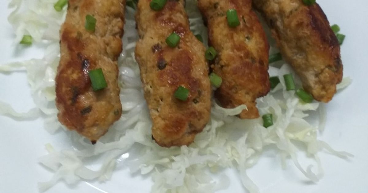 Chicken Garlic Kebab For Wraps Recipe by Shayla Saleem - Cookpad