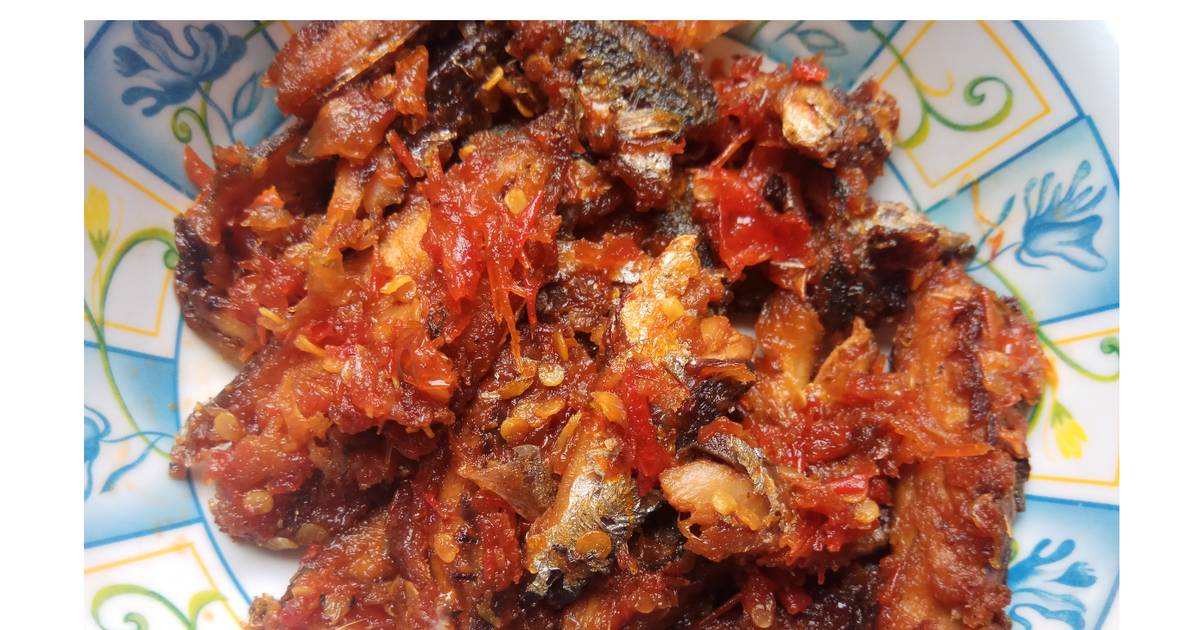 Resep Balado Gereh Besek (Ikan Keranjang) oleh Ika Pradipta - Cookpad