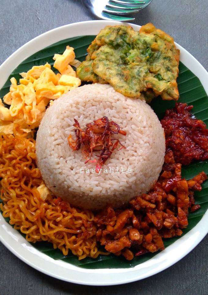 Resep #Nasi uduk serba simple no ribet oleh Riana Rasyahlee - Cookpad