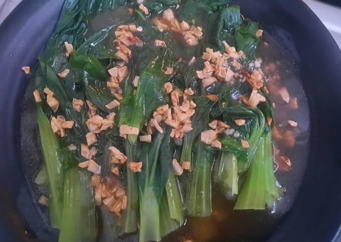 Resep Paksoy siram bawang putih oleh riri mulyawati - Cookpad