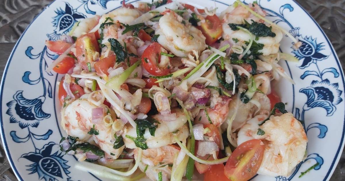 Resep Yum Talay (Salad Udang pedas Thailand) oleh Arun Smieszek - Cookpad