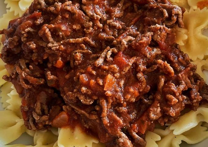 Spicy Spag bowl for 4 £4 Recipe by cook4less - Cookpad
