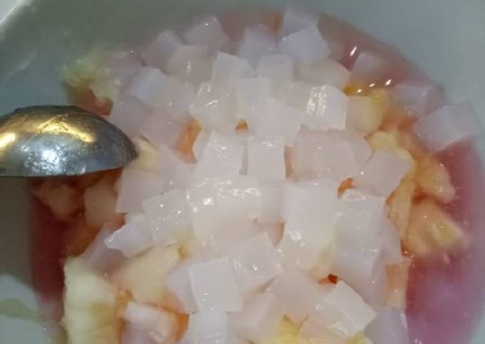 Resep Sop buah timun suri oleh basnah - Cookpad