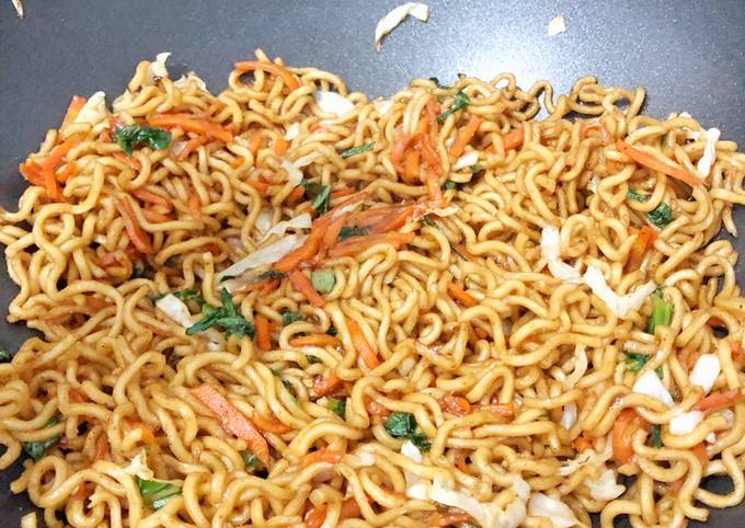 Resep Mie pecel oleh Dewi Nurfitasari - Cookpad