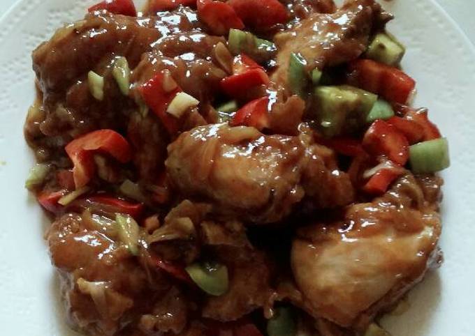 Resep Ayam paprika saus pedas manis oleh Amie Ummu Bara - Cookpad
