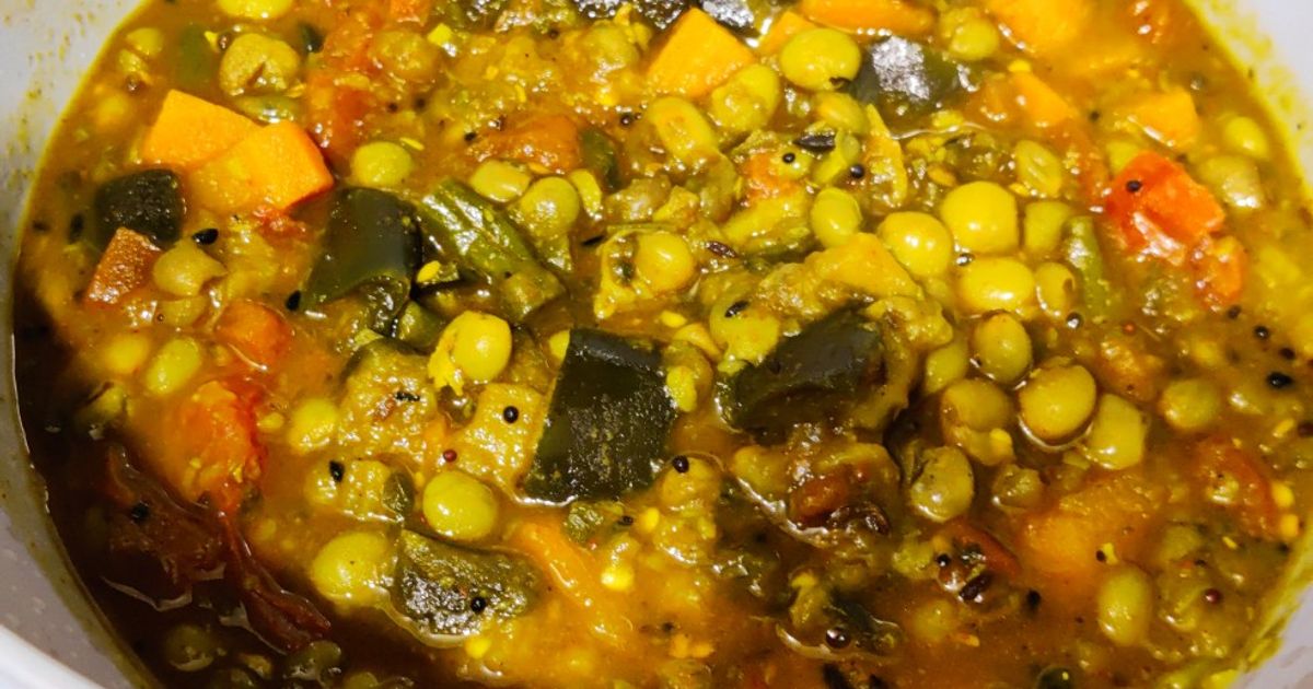 Mixed Vegetable Curry With Lilva Beans (Ghato Tarkari No Onion No ...