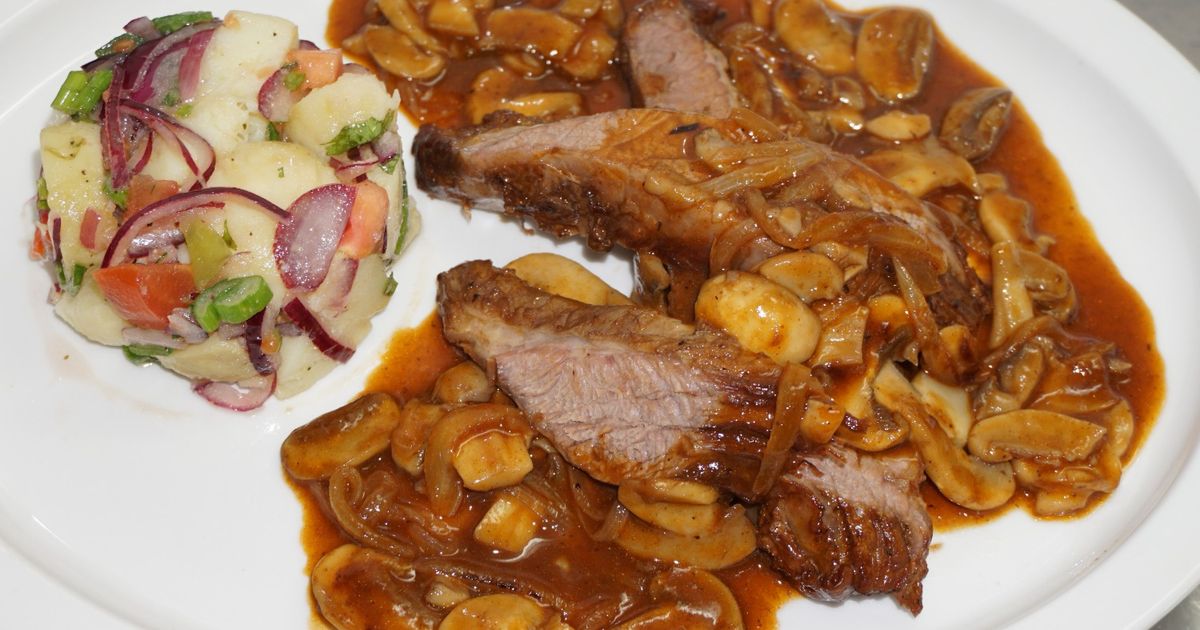 Plateada Con Salsa De Champiñones Al Merlot Receta de Jon Michelena ...