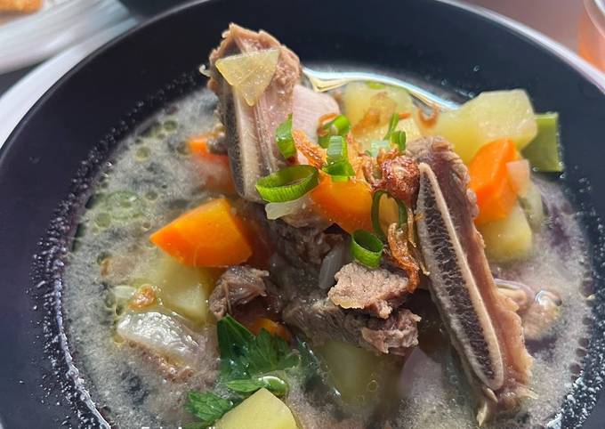 Resep Sop Iga Sapi oleh Euis Amalia - Cookpad